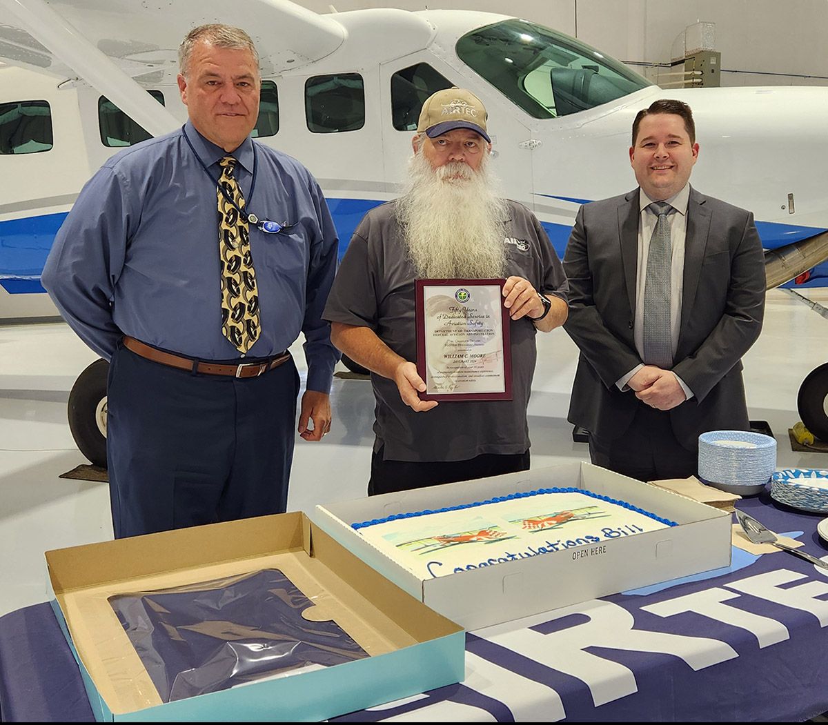 Bill Moore Receives the Coveted FAA Charles Taylor Master Mechanic ...